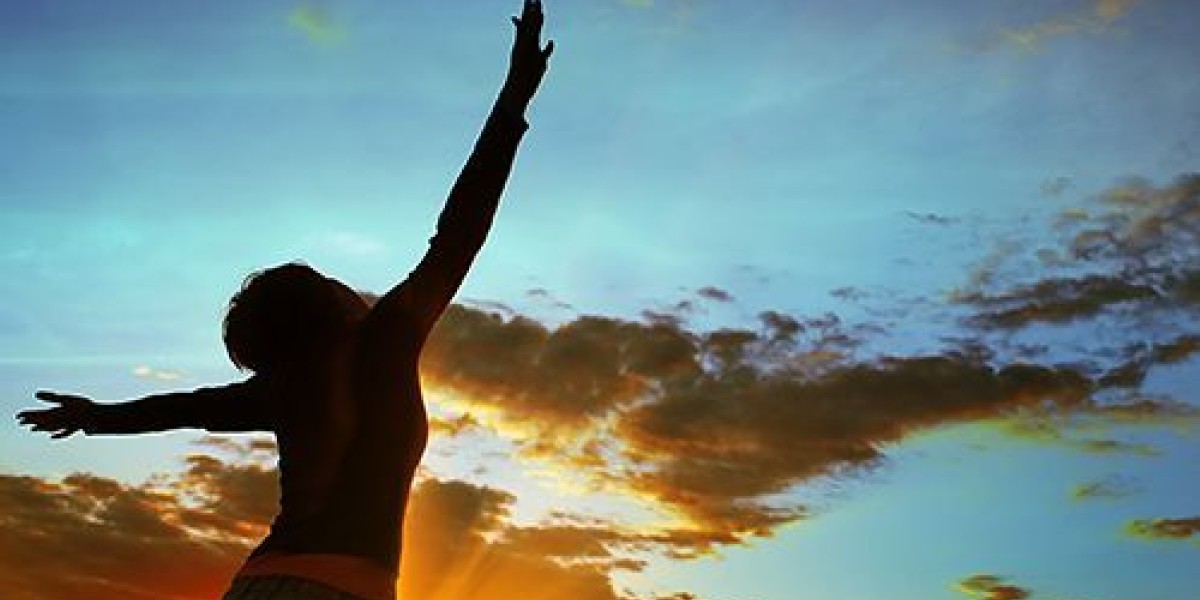 Shedding Light on the Benefits of Heliotherapy | Acupuncture Today